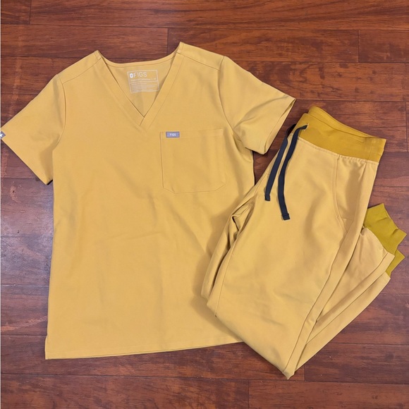 Figs | Pants & Jumpsuits | Figs Mustard Yellow Scrub Set | Poshmark